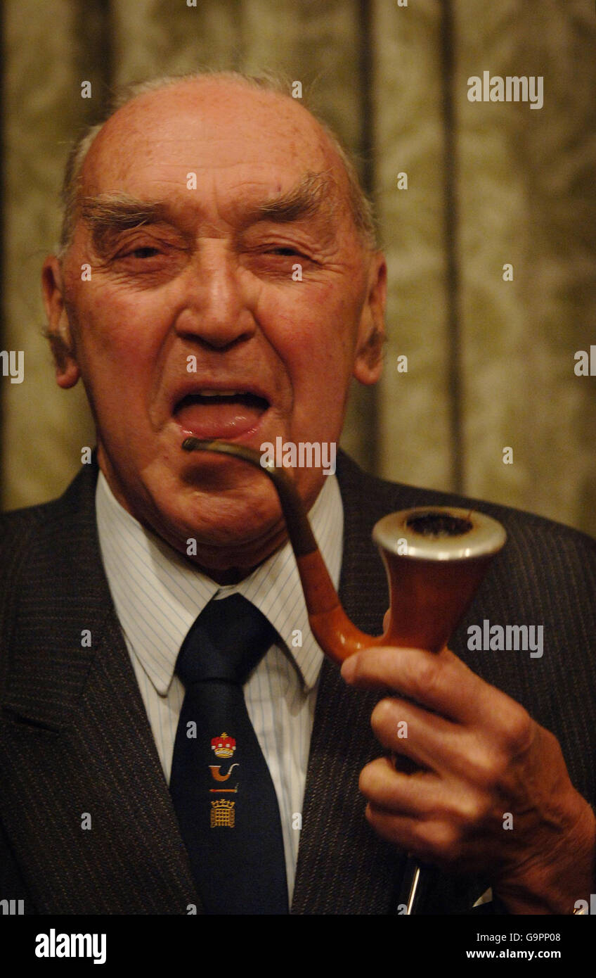 Widepen hi-res stock photography and images - Alamy