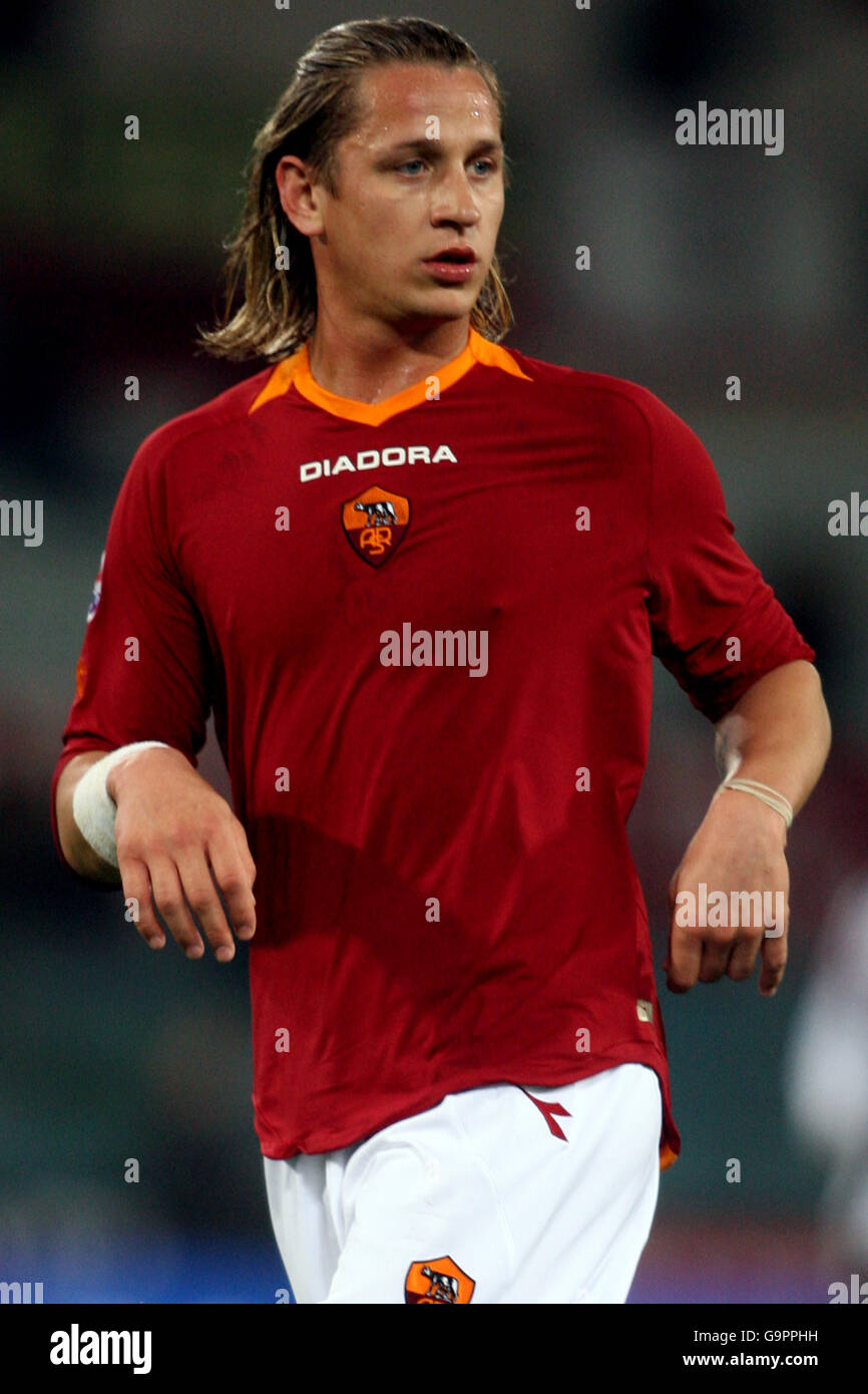 Soccer - Italian Serie A - Roma v Udinese - Olimpico Stadium. Philippe ...