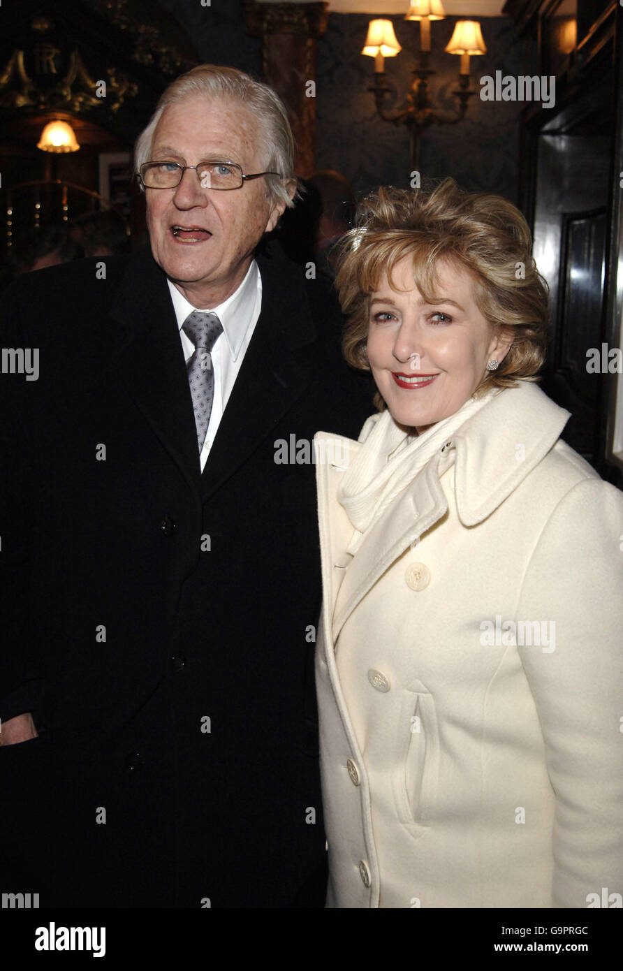 Peter owen patricia hodge hi-res stock photography and images - Alamy