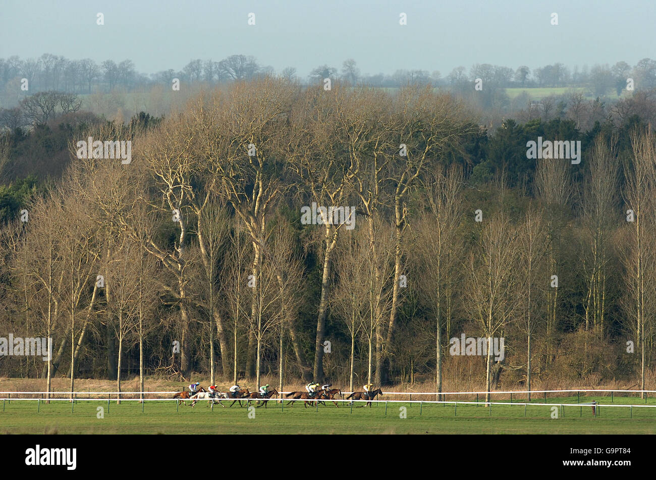 General view of towcester racecourse hi-res stock photography and ...