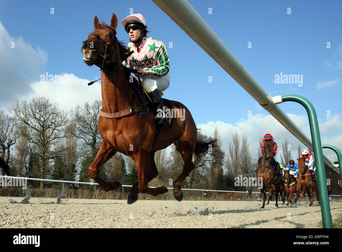 Horse racing wolverhampton racecourse hi-res stock photography and ...