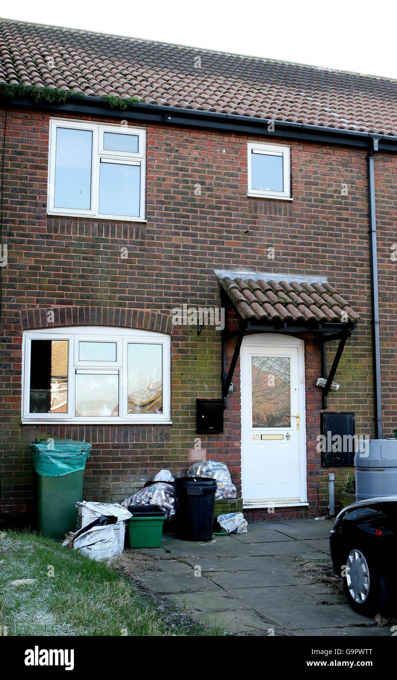 Believed to be a letter bomb hi-res stock photography and images - Alamy