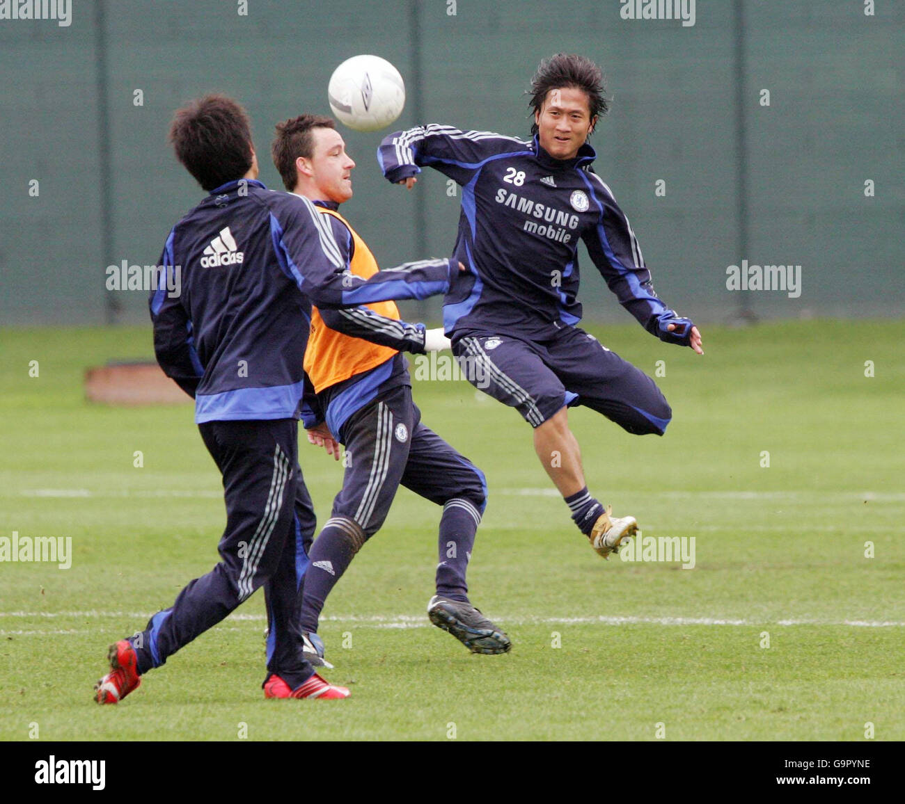 Chelsea john terry during training session at training ground hi-res ...