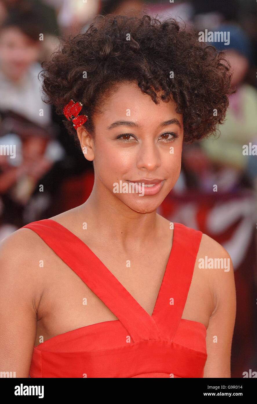 Corinne bailey rae arrives brit awards 2007 hi-res stock photography ...
