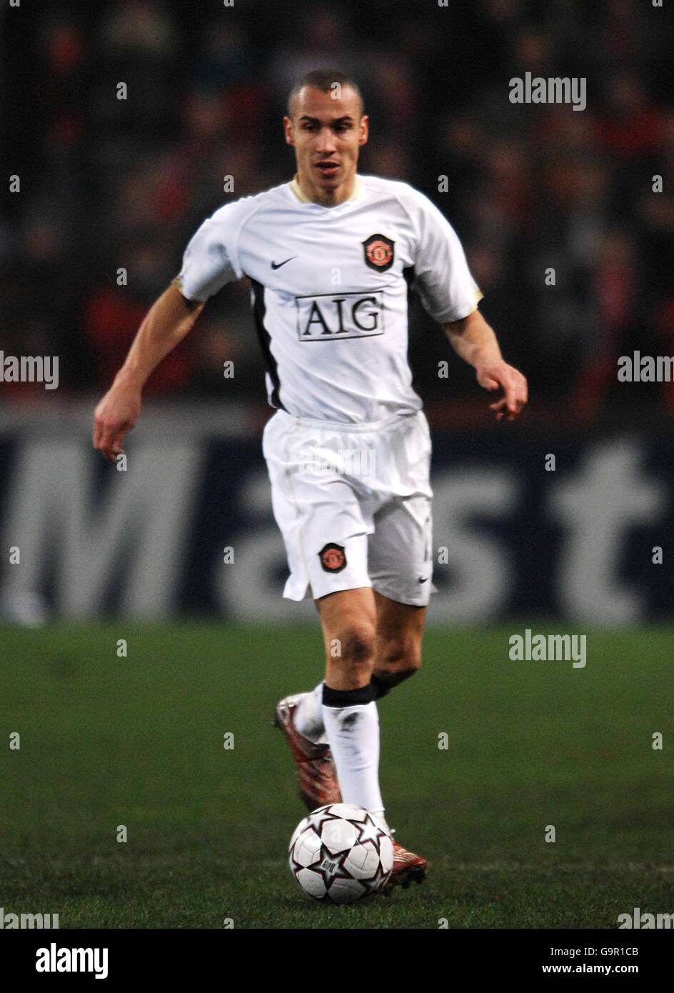 Soccer manchester united henrik larsson manchester hi-res stock ...