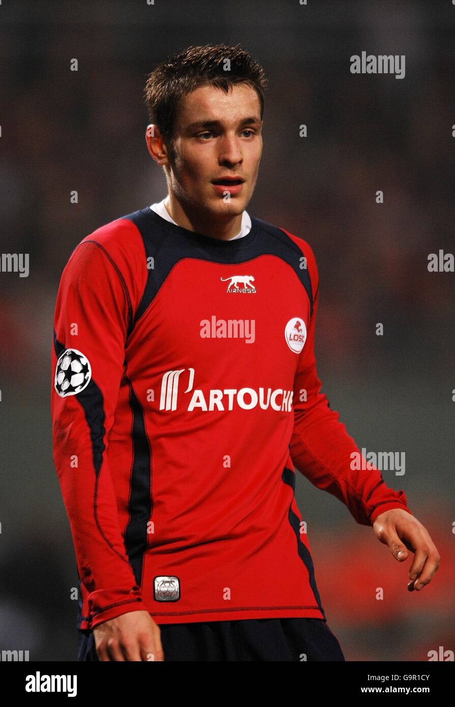 Soccer - UEFA Champions League - First Knockout Round - First Leg ...