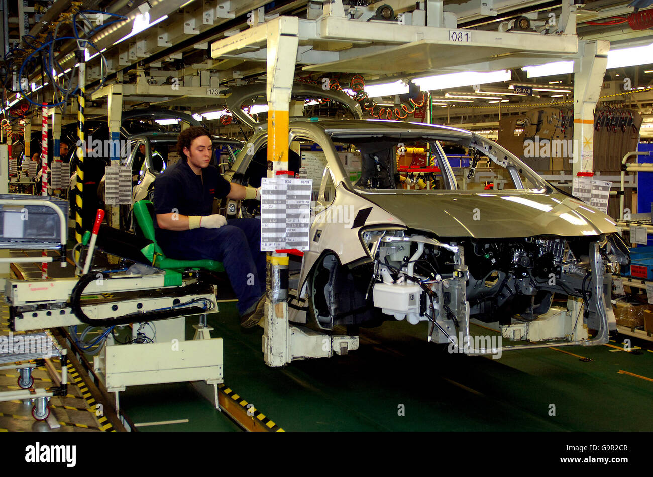 Toyota Auris Assembly Line Feature Stock Photo - Alamy