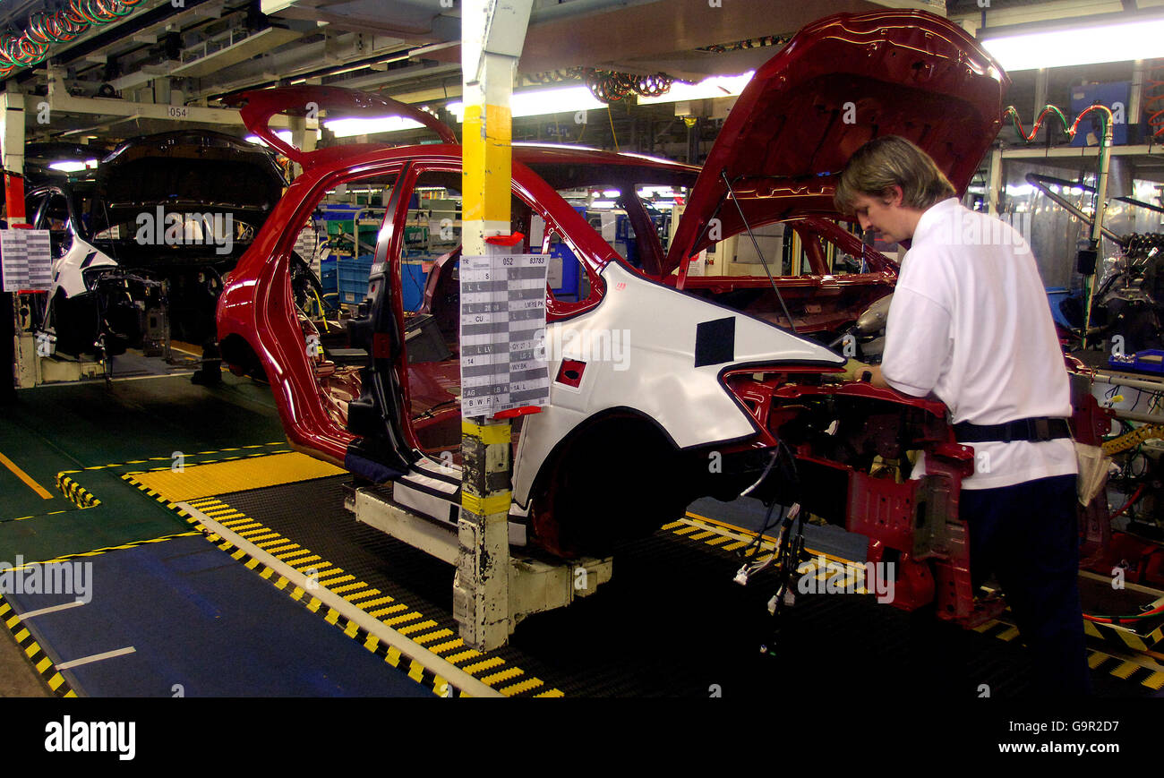 Toyota assembly line hi-res stock photography and images - Alamy