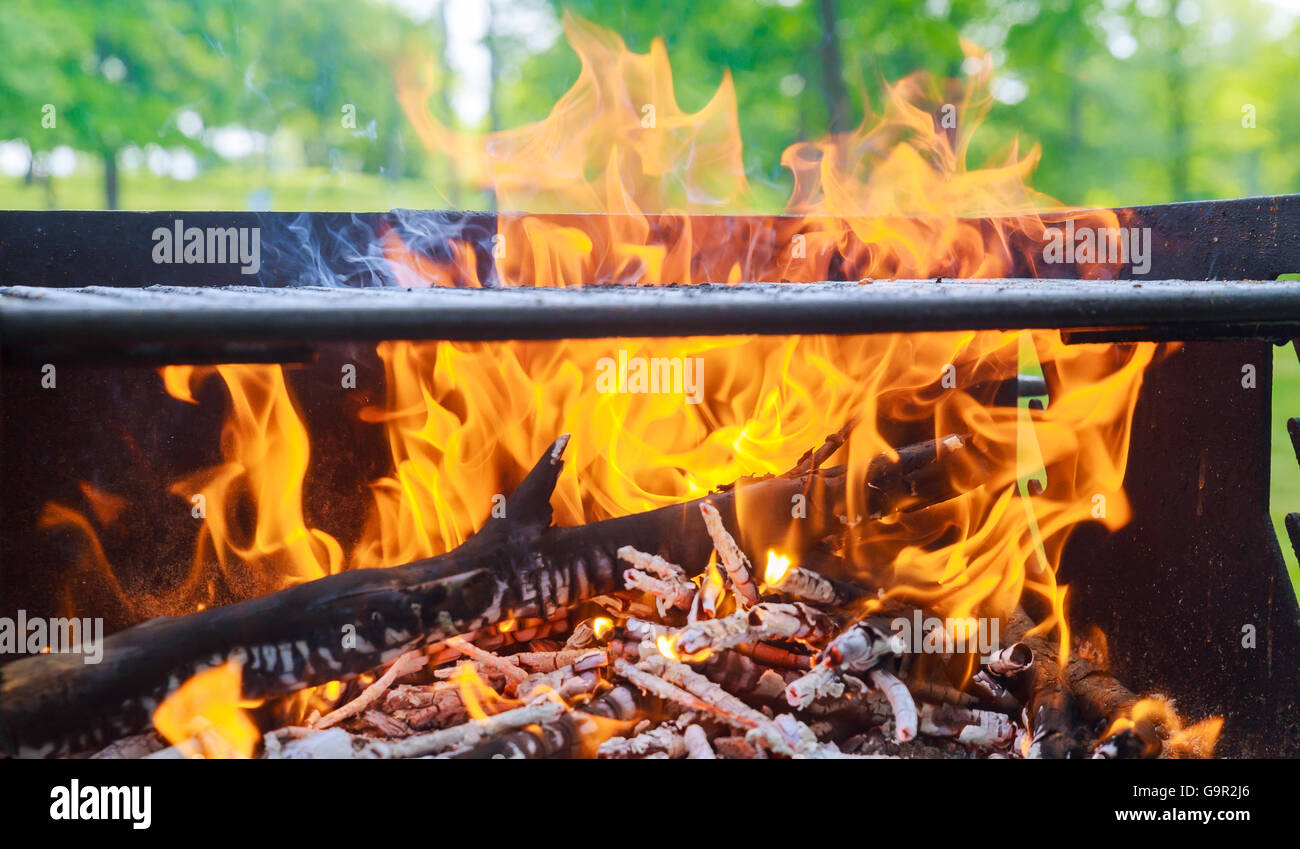 black burned charcoal bbq grid fire natural as background Stock Photo ...