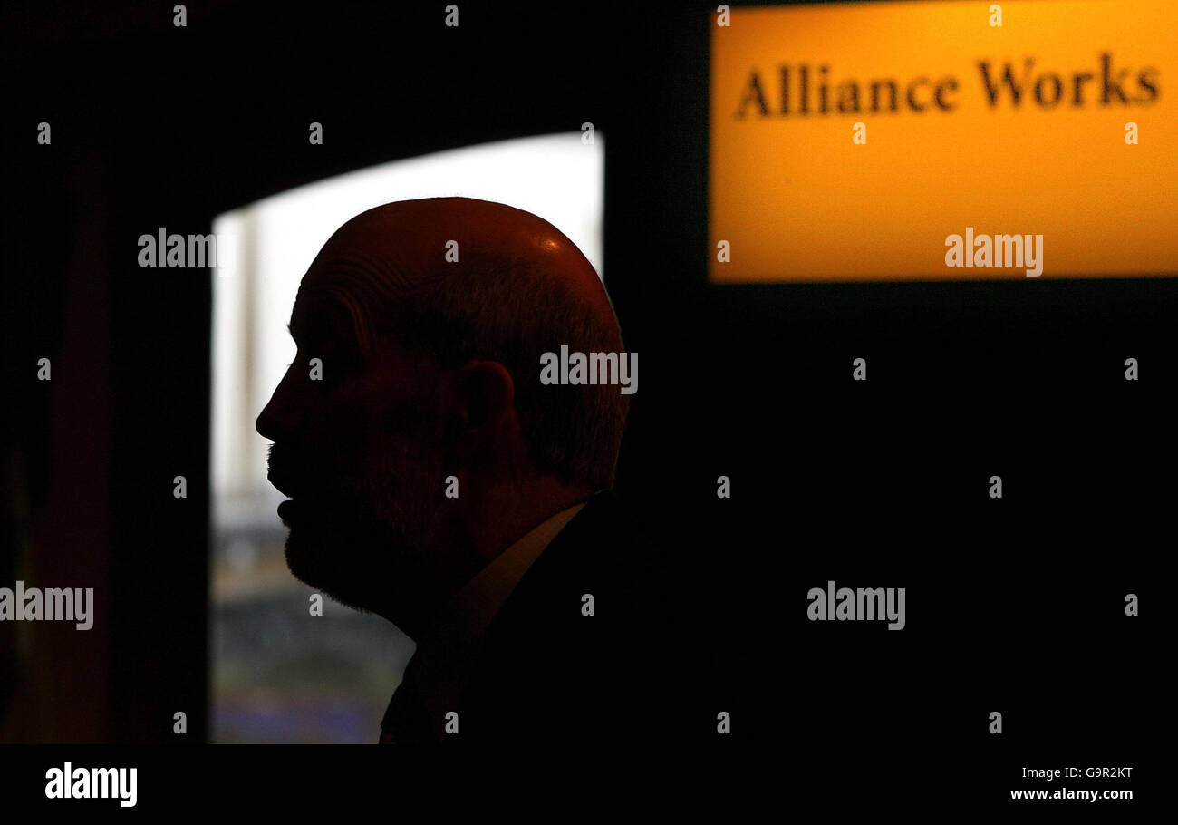 Alliance urges pursuit treaty for police. Alliance leader David Ford ...