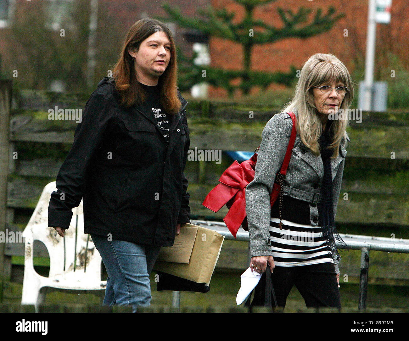 14 stone child Stock Photo - Alamy