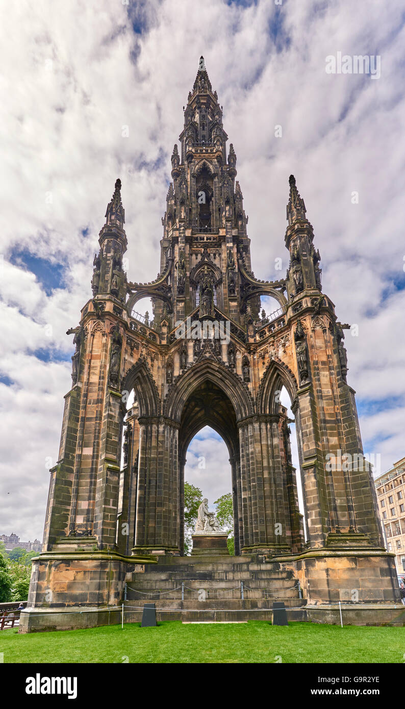 The Scott Monument Edinburgh Stock Photo - Alamy