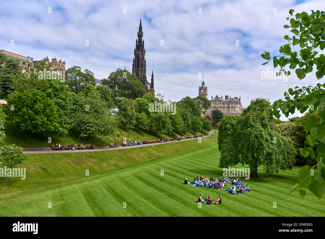 The Scott Monument Edinburgh Stock Photo - Alamy
