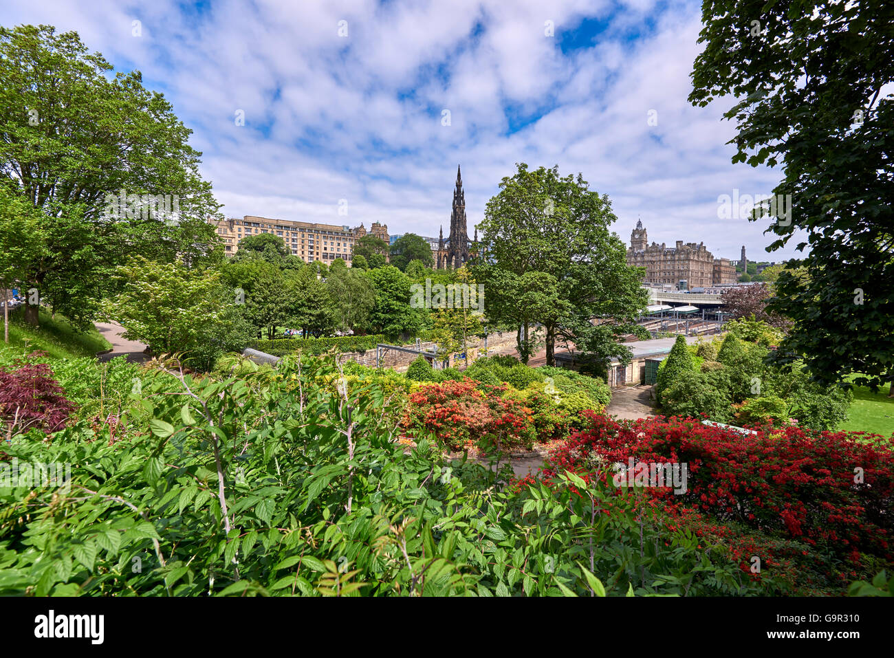 The Scott Monument Edinburgh Stock Photo - Alamy