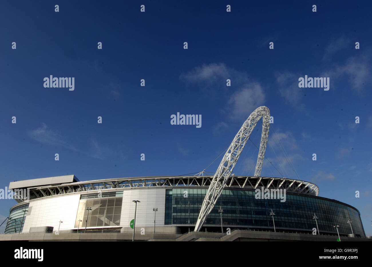 Football new wembley ground gv general view hi-res stock photography ...
