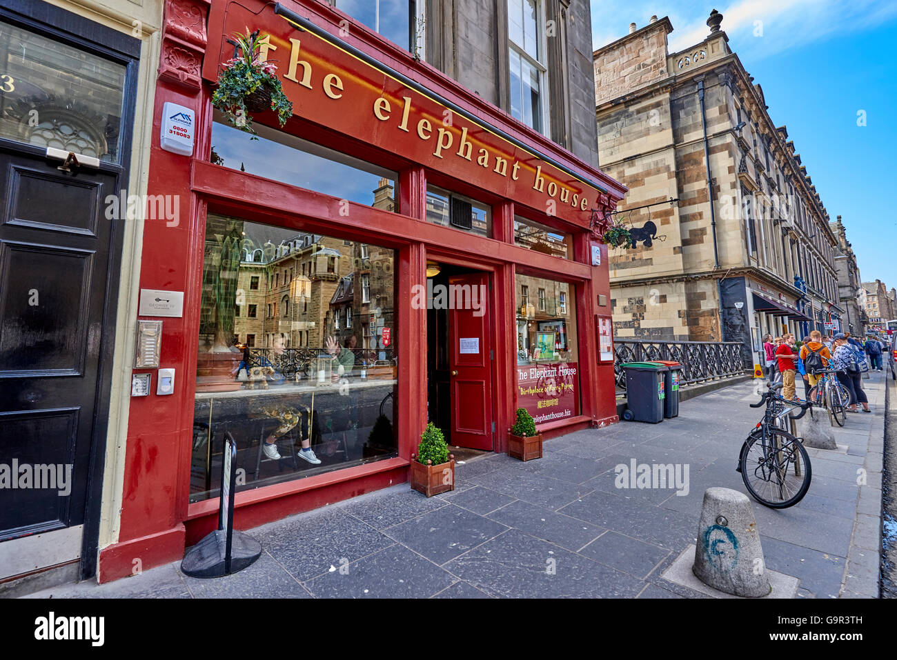Scotland elephant house hi-res stock photography and images - Alamy