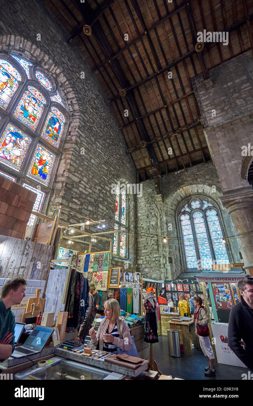 The Tron Kirk is a former principal parish church in Edinburgh ...