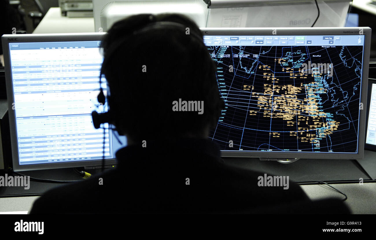 Operation room at prestwick airport hi-res stock photography and images ...