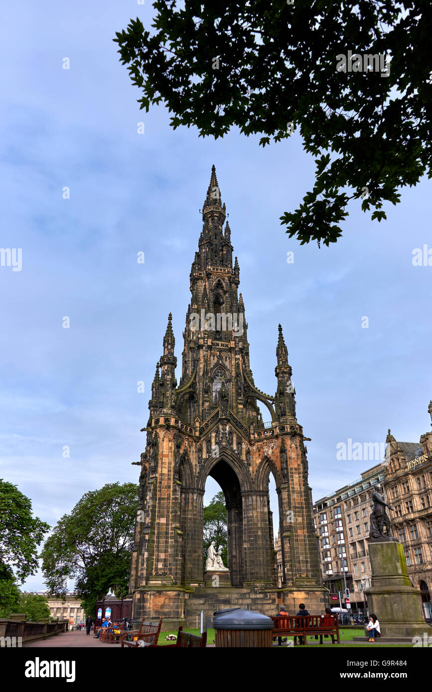 The Scott Monument Edinburgh Stock Photo - Alamy
