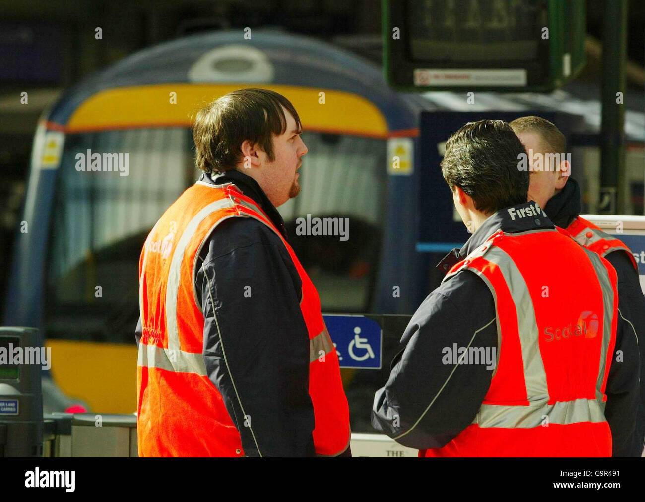 Rail chaos as signal staff walk out hi-res stock photography and images ...
