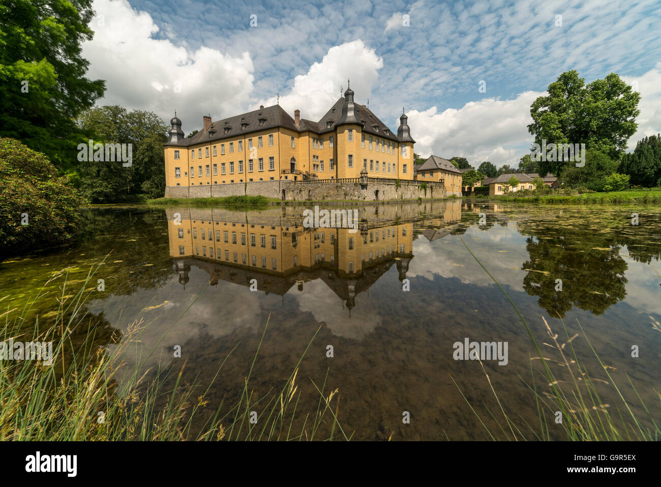 Schloss dyck hi-res stock photography and images - Alamy