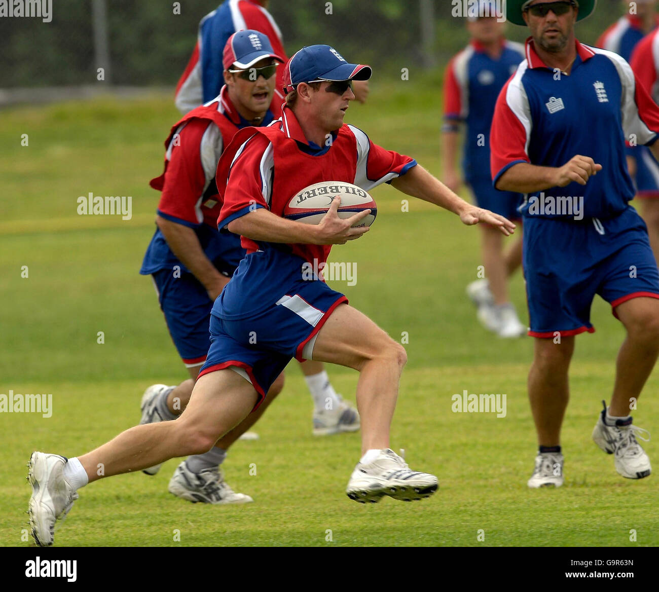 Rugby full length shout shouting hi-res stock photography and images ...