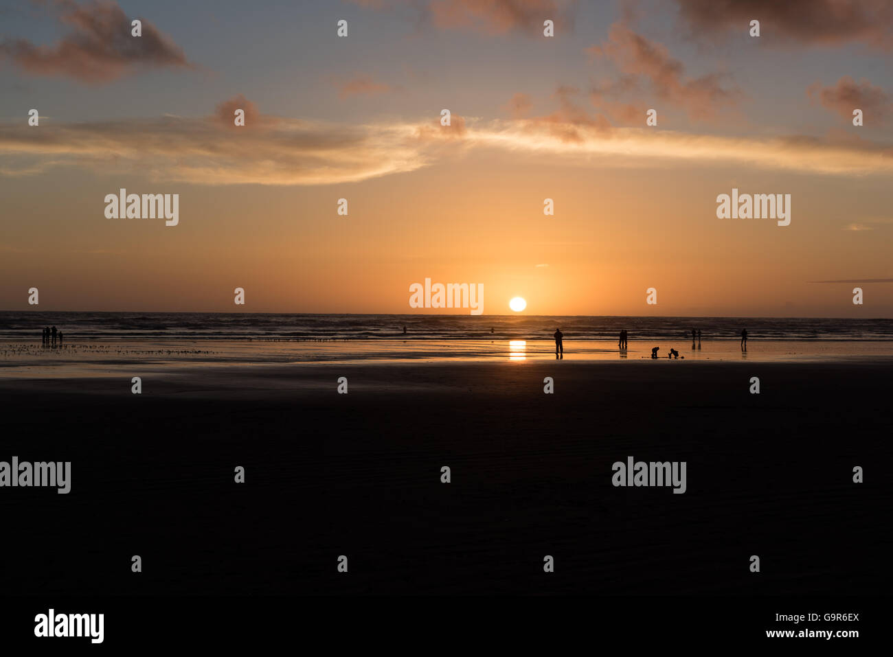 Sunset at Pasific Beach State Park in Washington Stock Photo - Alamy