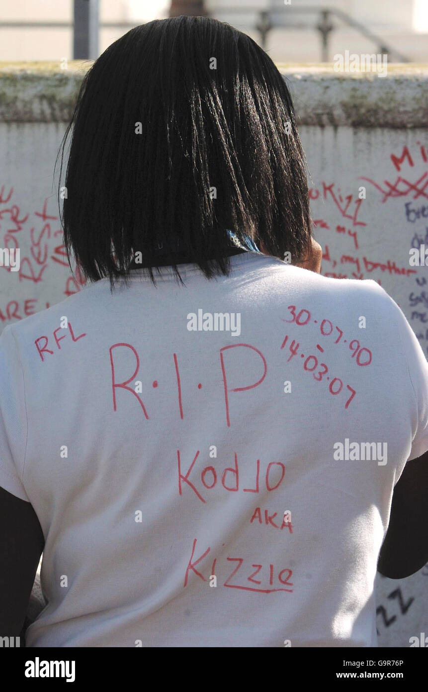 Following stabbing 16 year old kodjo yenga hi-res stock photography and ...