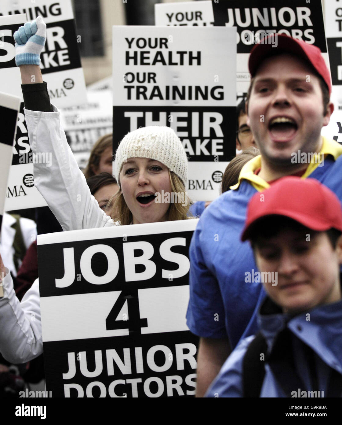 Junior doctors and medics rally in Glasgow's George Square to express ...