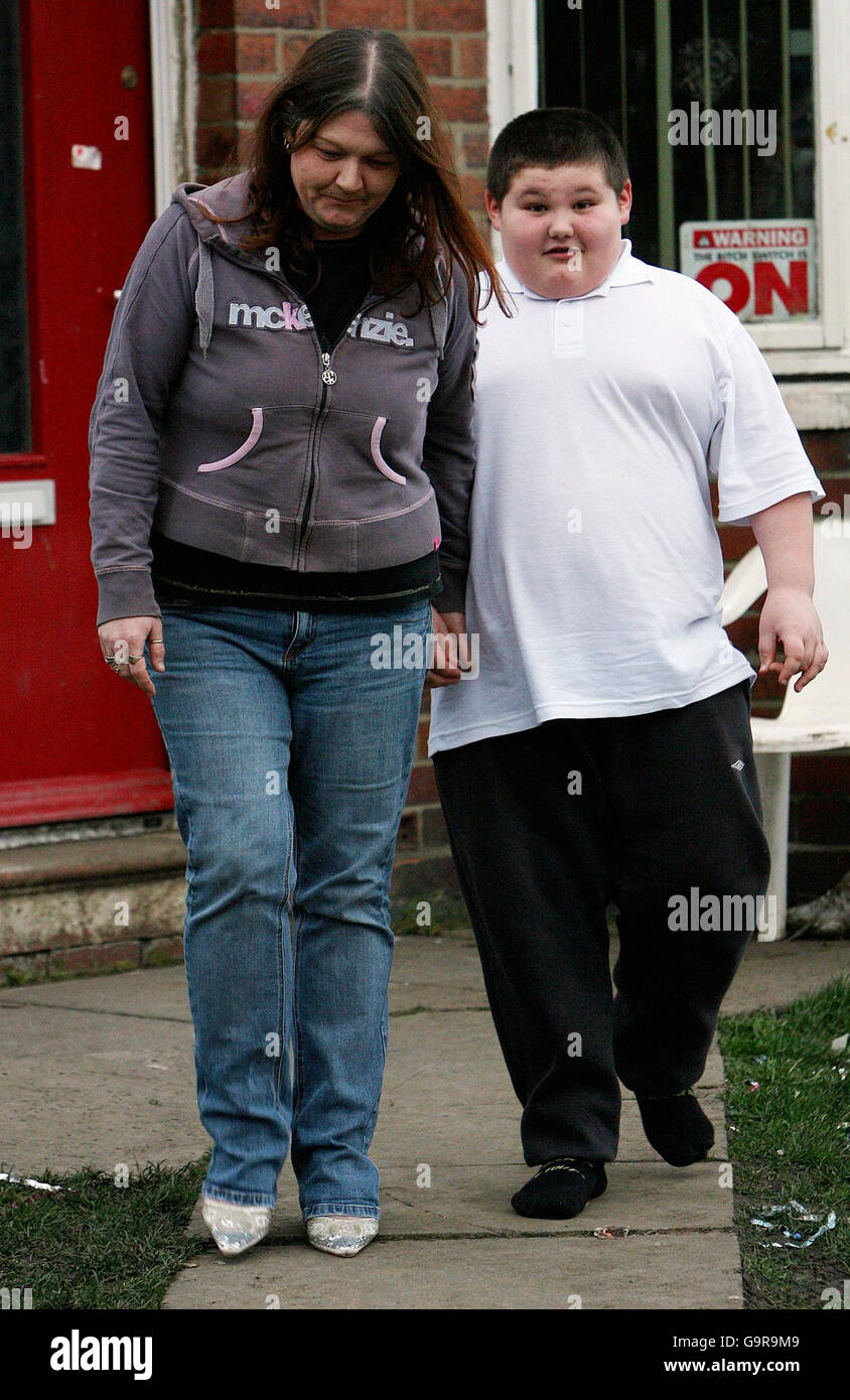 14 stone child Stock Photo - Alamy