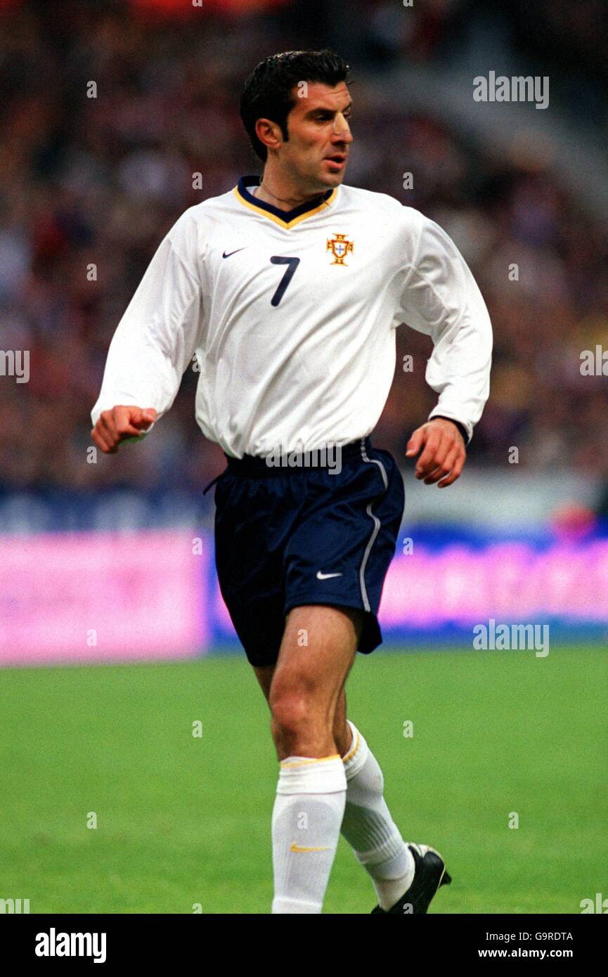 Luis figo portugal hi-res stock photography and images - Alamy