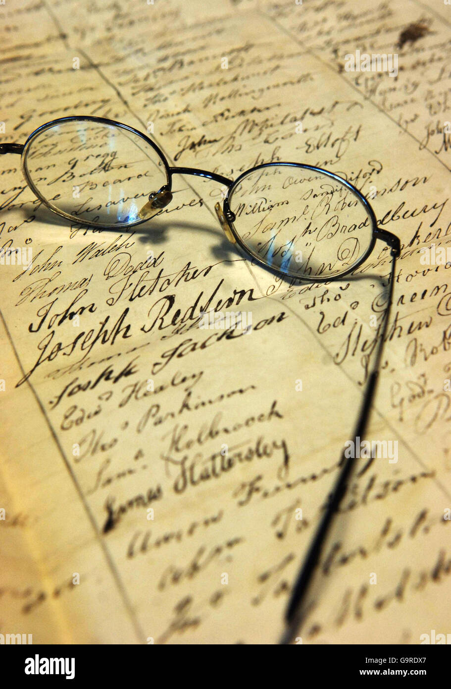 The original 2,000 signature petition to support the 1806 Foreign Slave ...