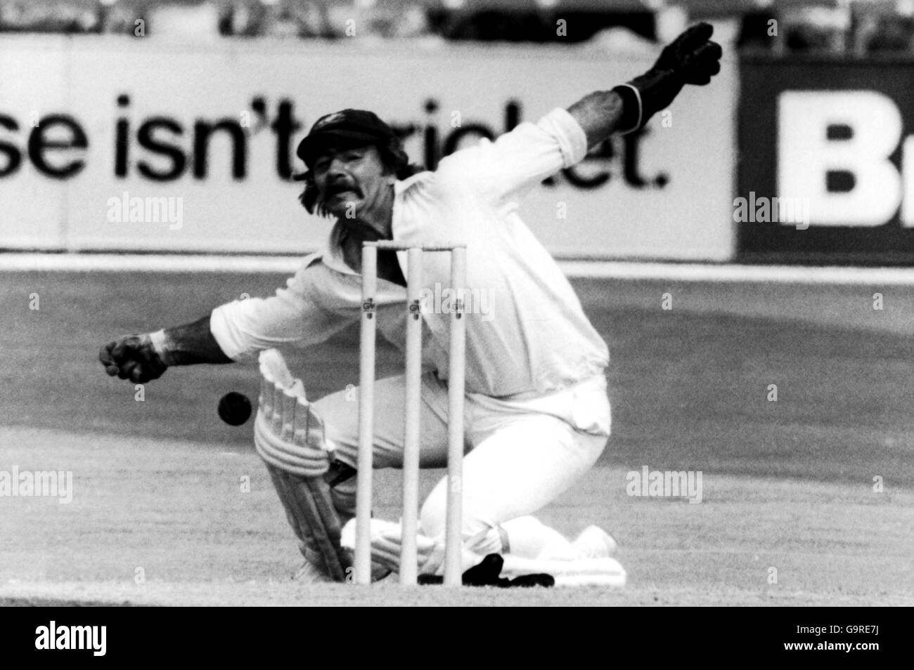 Rodney marsh cricket hi-res stock photography and images - Alamy