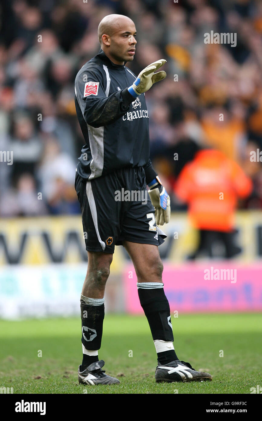 Wolverhampton wanderers goalkeeper matt murray hi-res stock photography ...