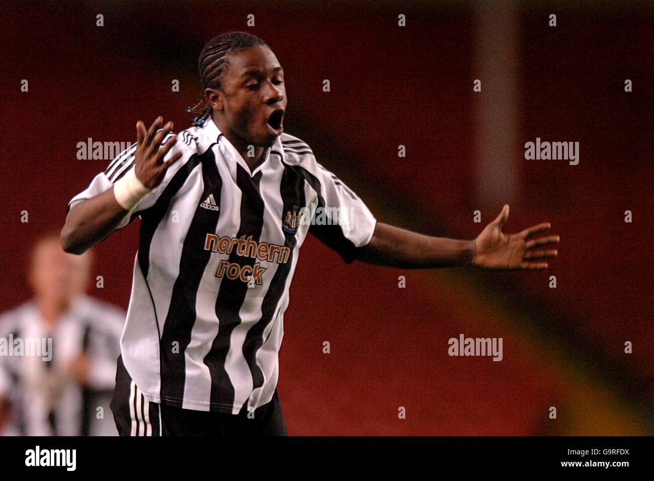 Kazenga lua lua hi-res stock photography and images - Alamy