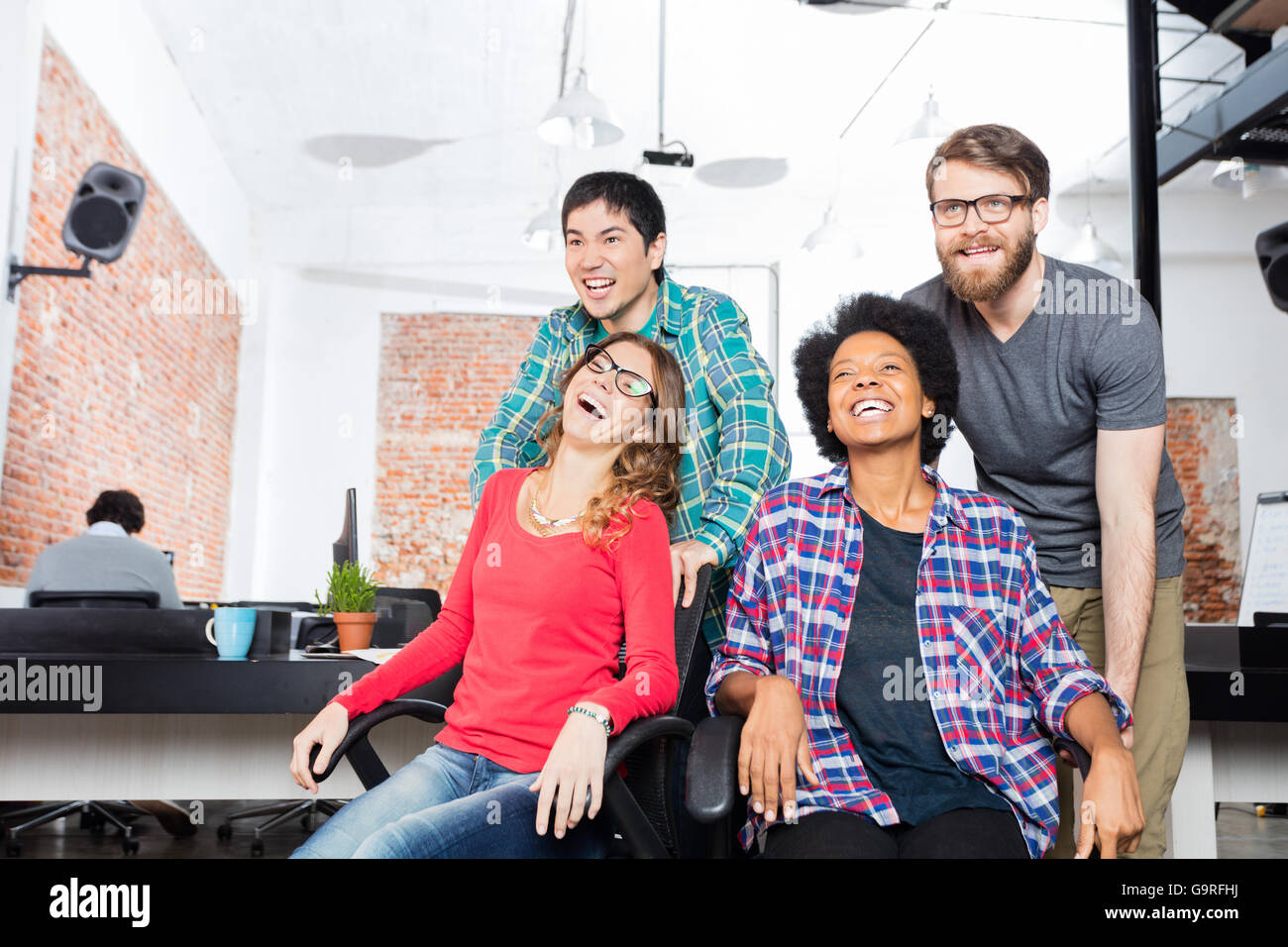 Office chair race hi-res stock photography and images - Alamy