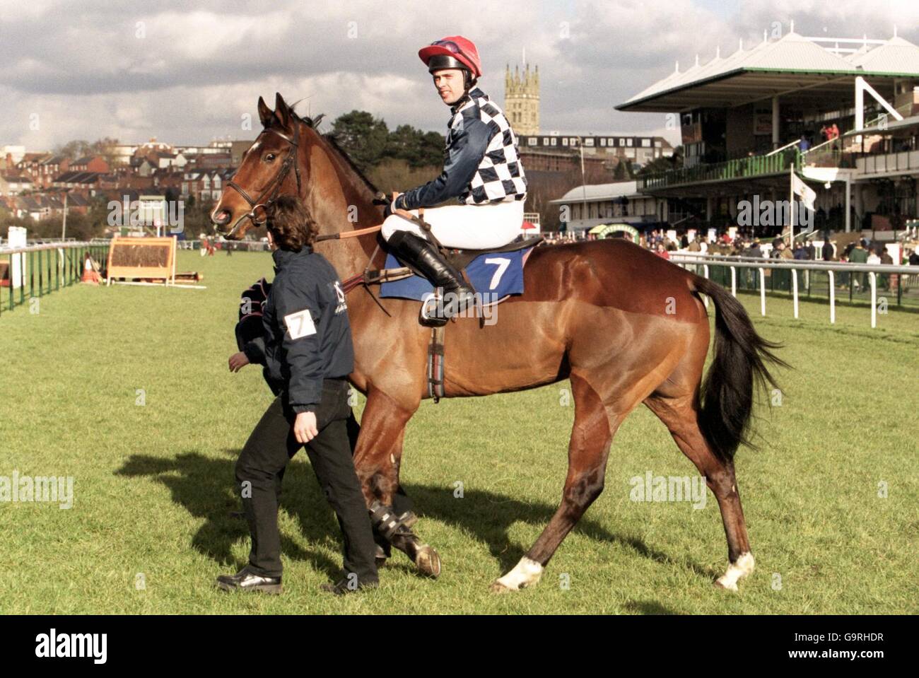 Horse Racing - Warwick Races Stock Photo - Alamy