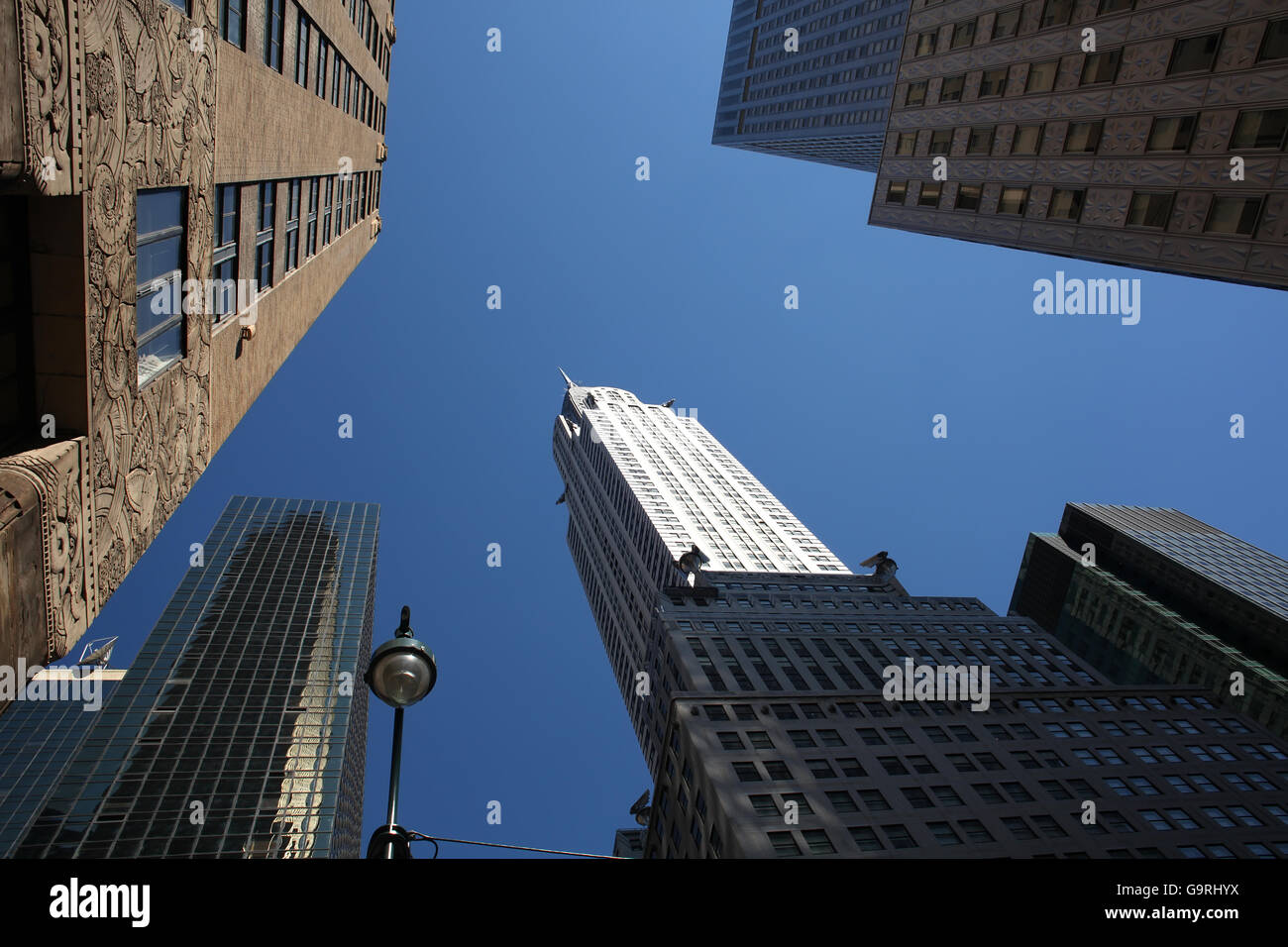 Chanin building art deco hi-res stock photography and images - Alamy