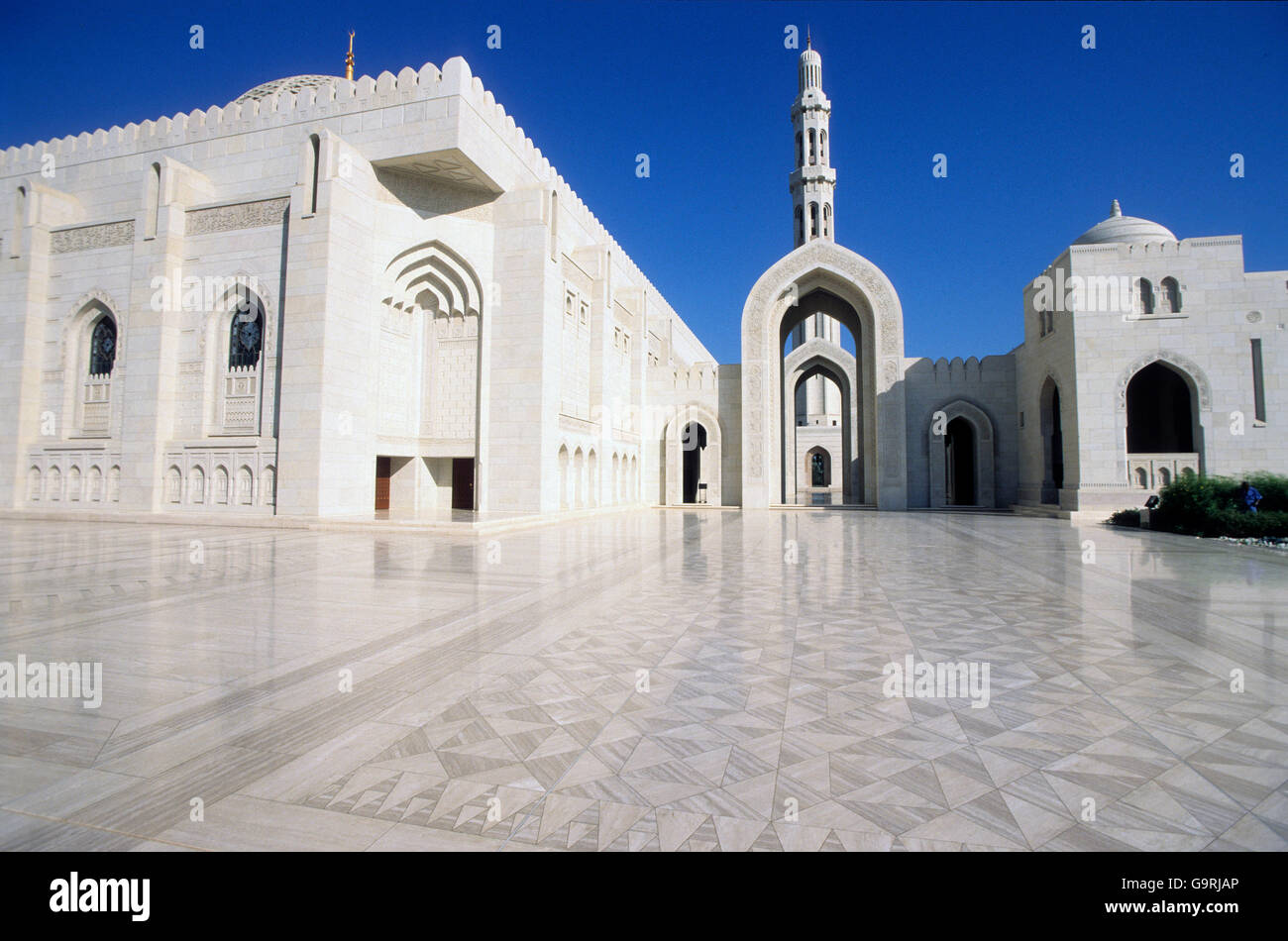 Oman buildings muscat hi-res stock photography and images - Alamy