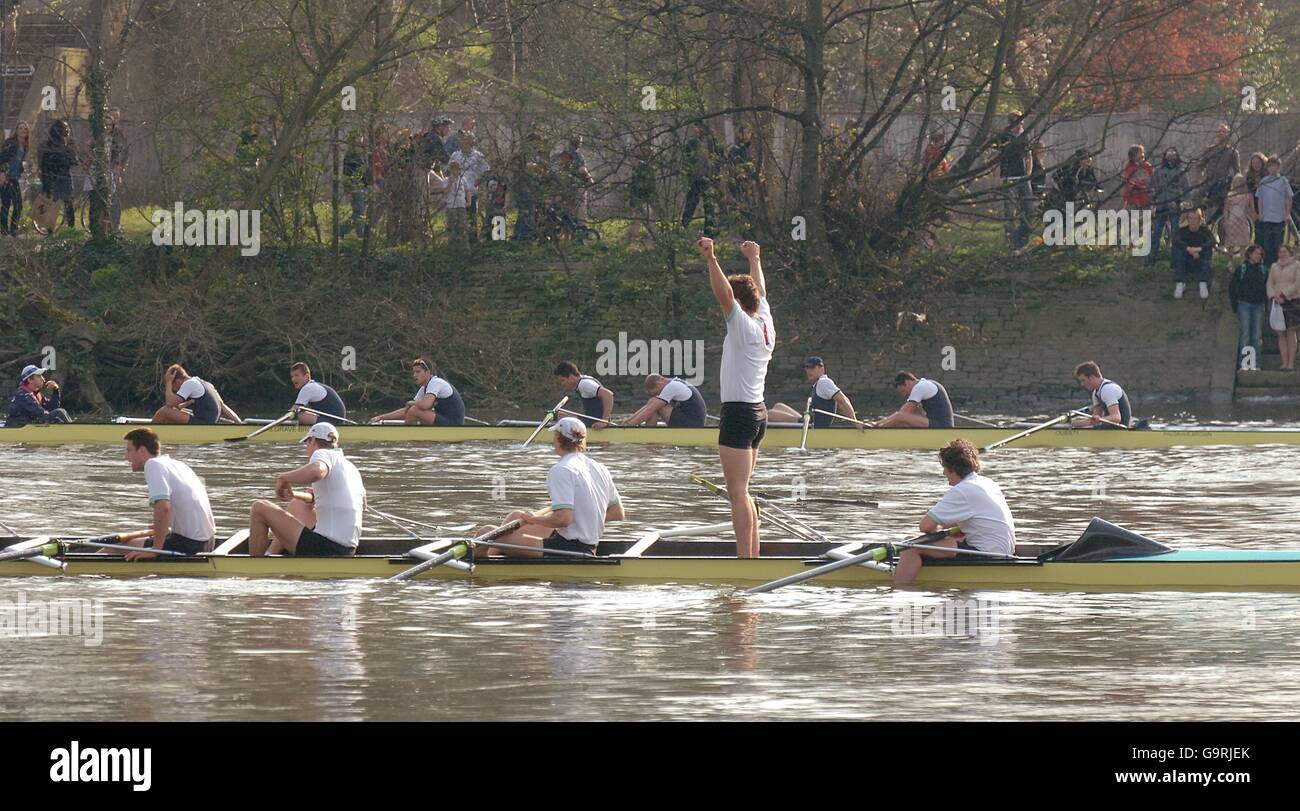 Rowing - 153rd University Boat Race - London. Cambridge celebrate their ...