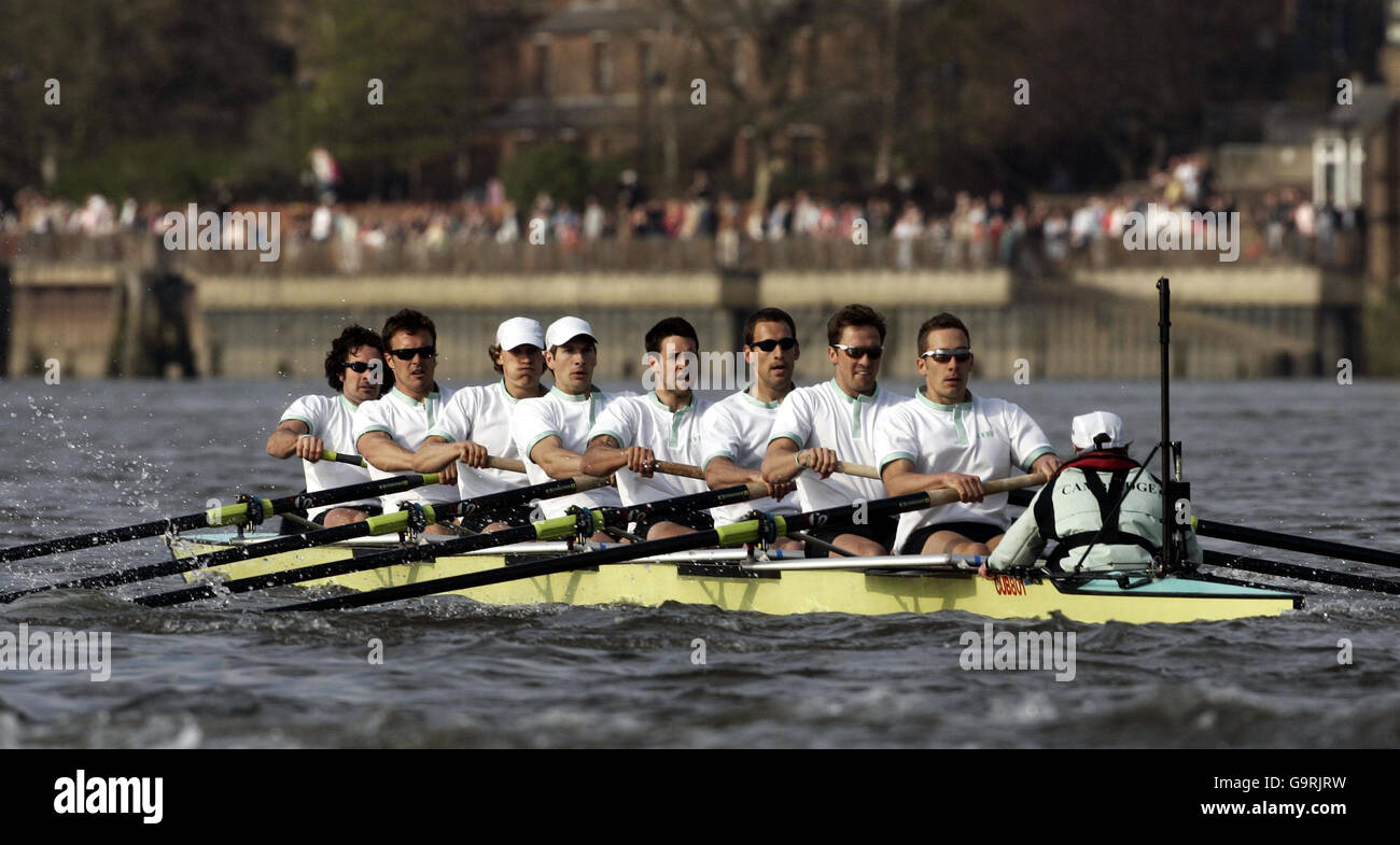 Cambridge University during the 153rd University Boat Race on the River ...