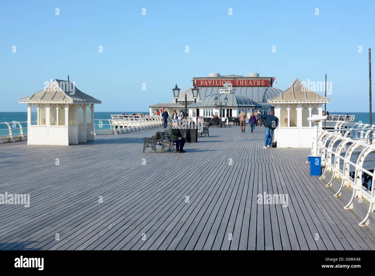 Cromer village hi-res stock photography and images - Alamy