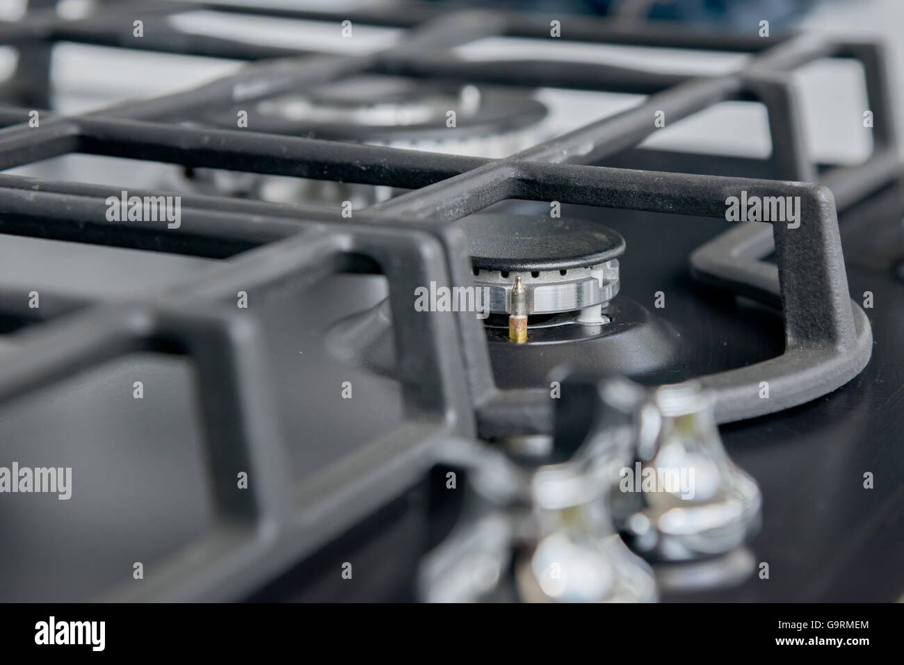 the New and modern shining metal gas cooker Stock Photo - Alamy