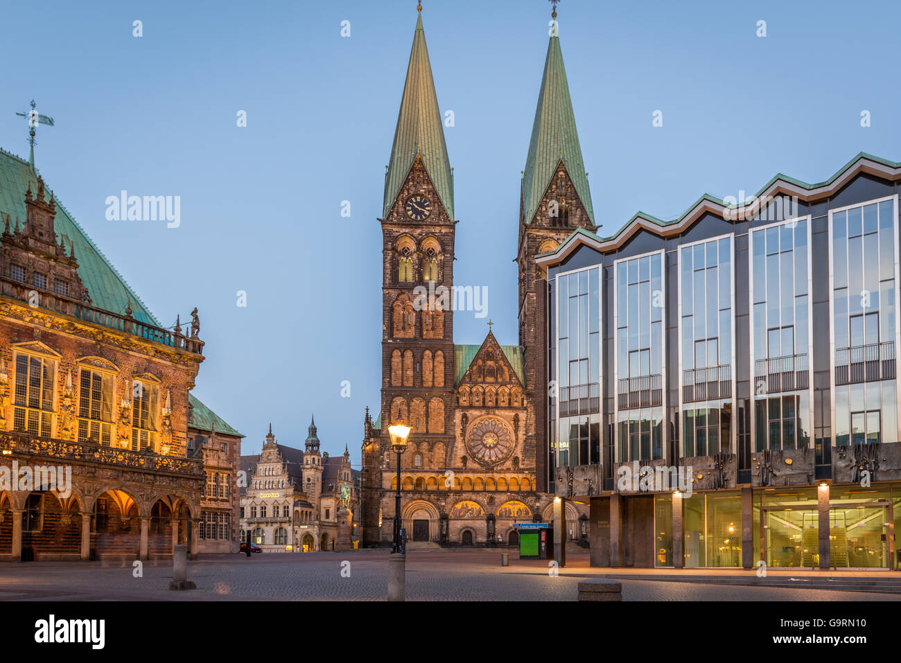 Panorama of bremen market square hi-res stock photography and images ...