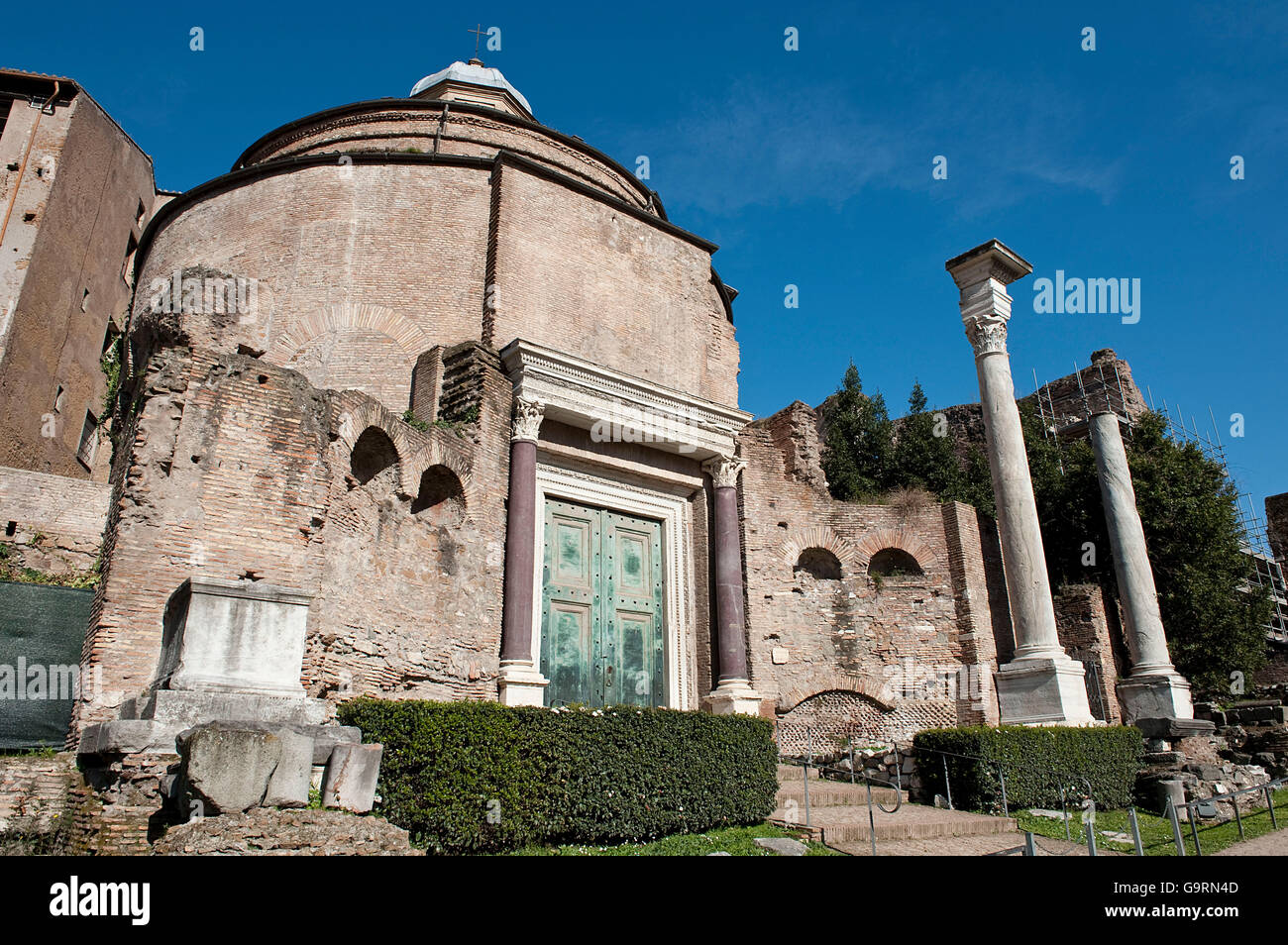 temple of the divine Romulus, Forum Romanum, Rome, Lazio, Italy Stock ...