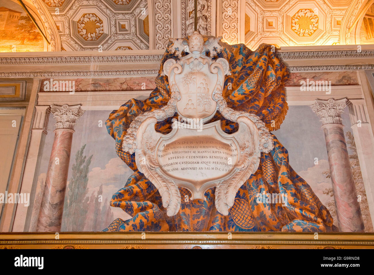 Pontifex maximus hi-res stock photography and images - Alamy