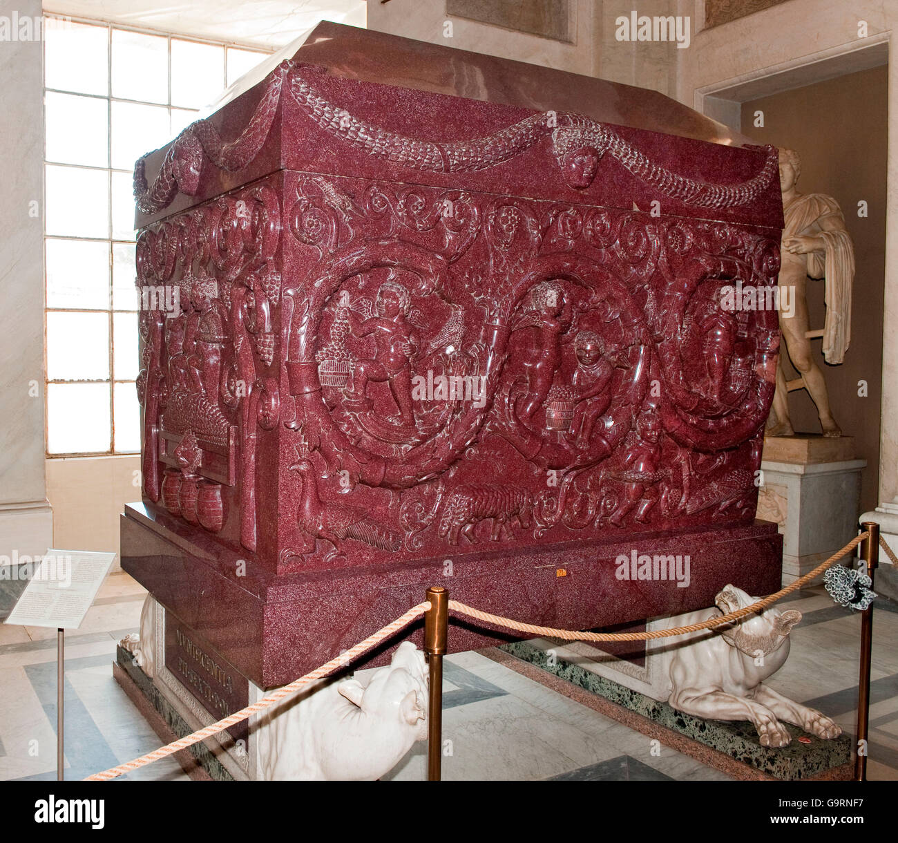 Porphyr colour hi-res stock photography and images - Alamy