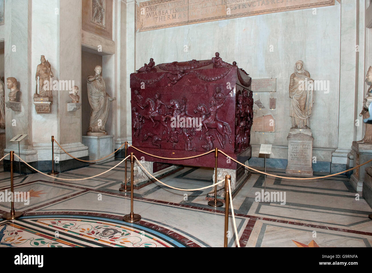 sarcophagus of St. Helena, Porphyr stone, Hall of the Greek Cross ...