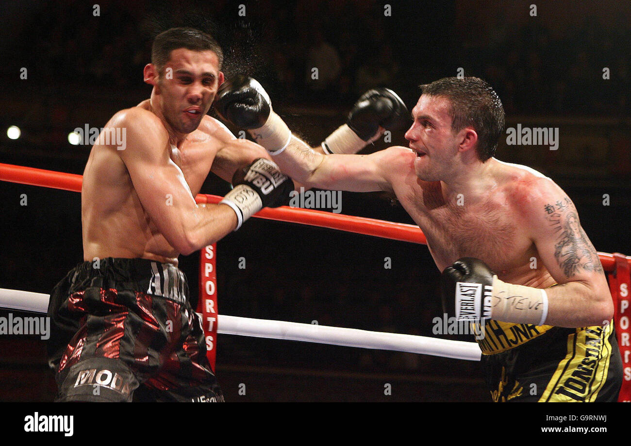 Boxing - WBU Featherweight title fight - Derry Matthews v John Simpson ...