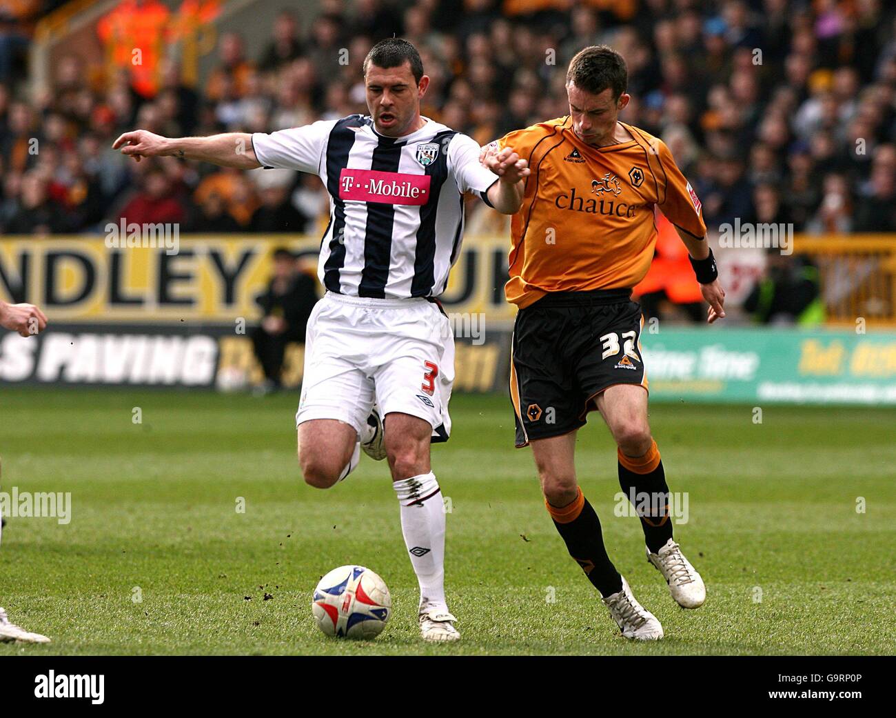 Wolverhampton wanderers michael mcindoe hi-res stock photography and ...